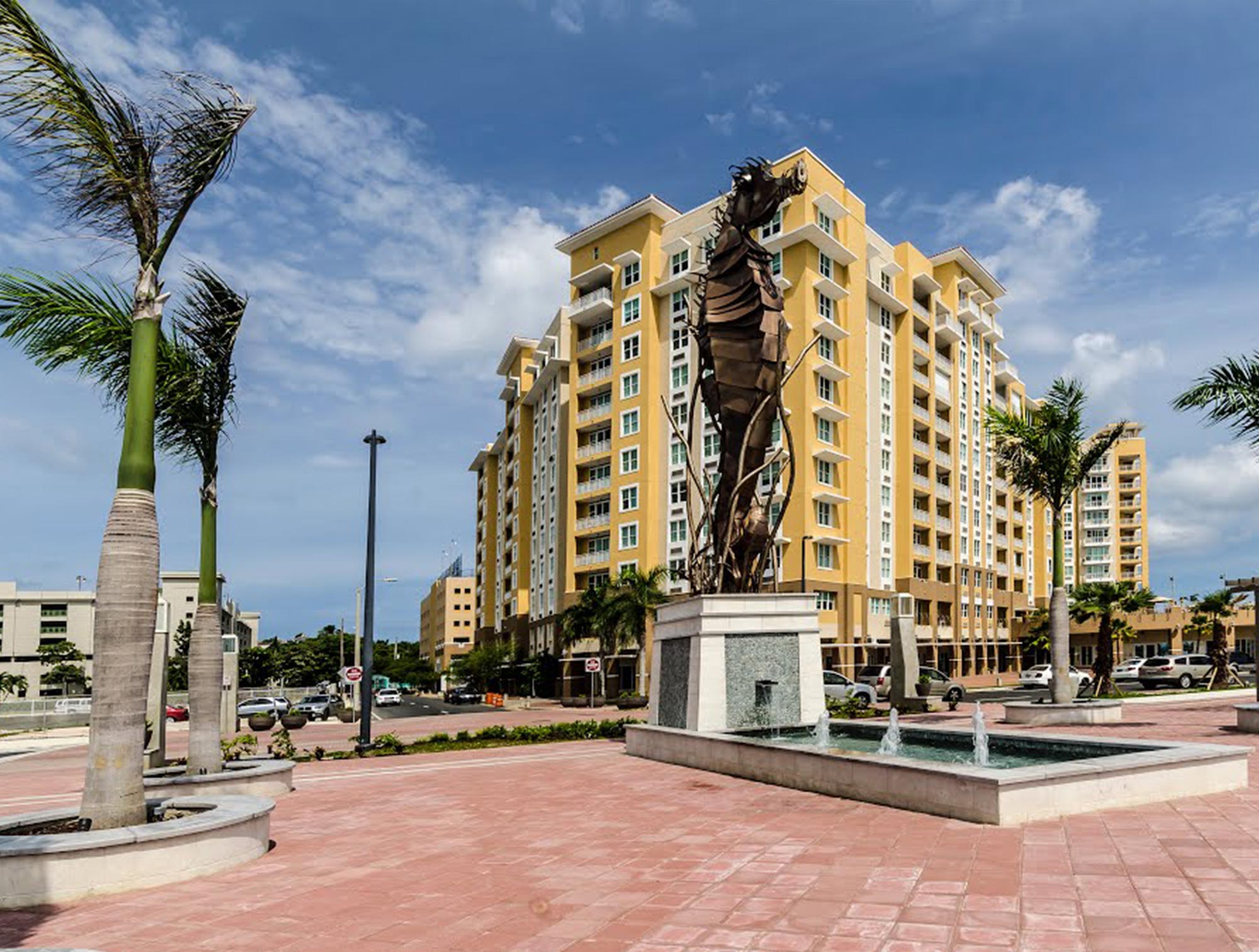 Capitolio Plaza - Fiedler & Frias